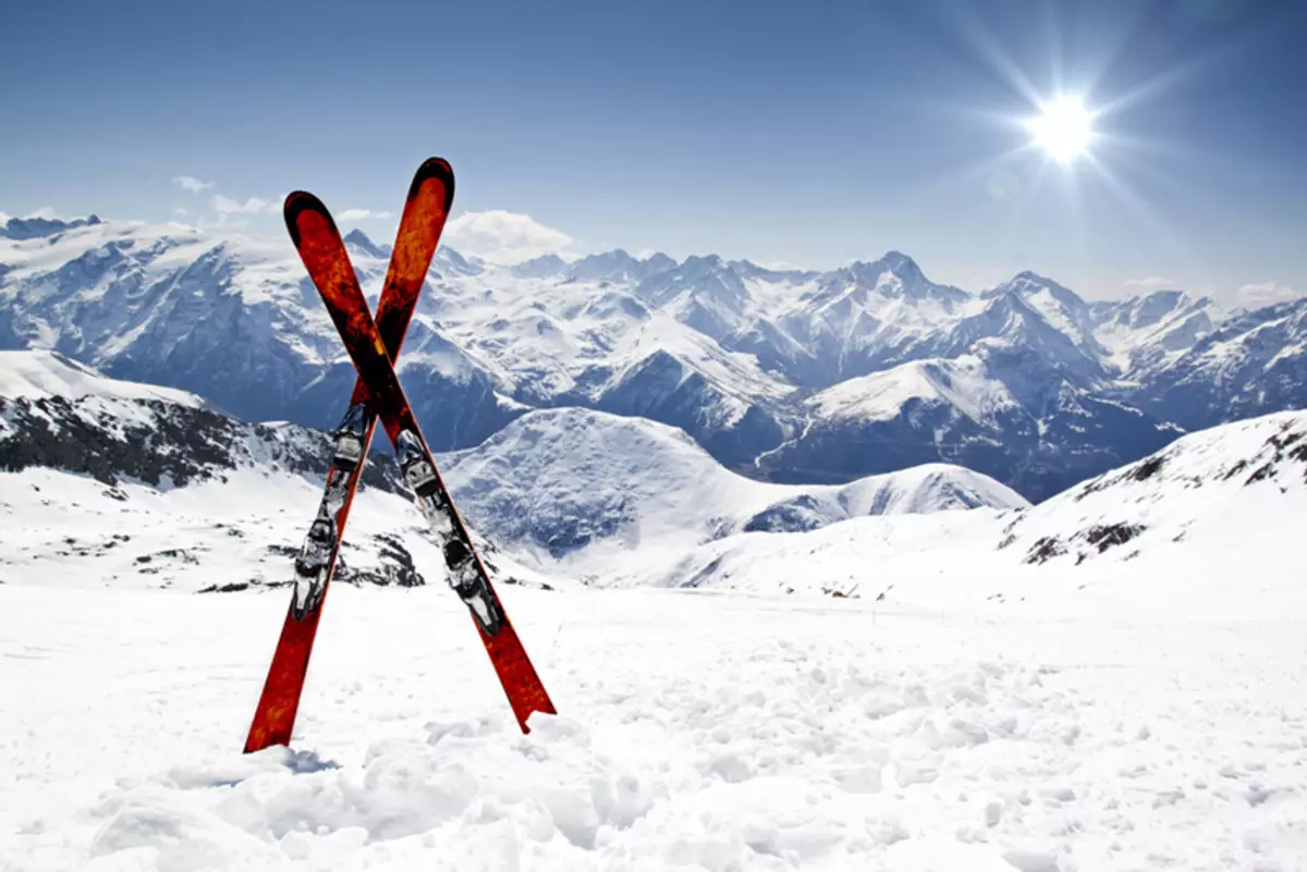 Ṣẹgun ite: bi o ṣe le yan skis?