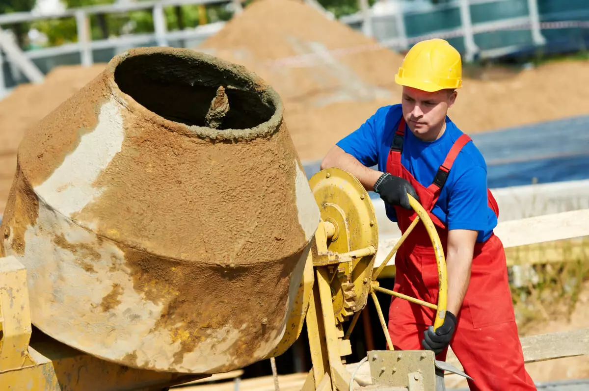 Fotoğraf 2 - Küp betonunda ne kadar çimento gereklidir?