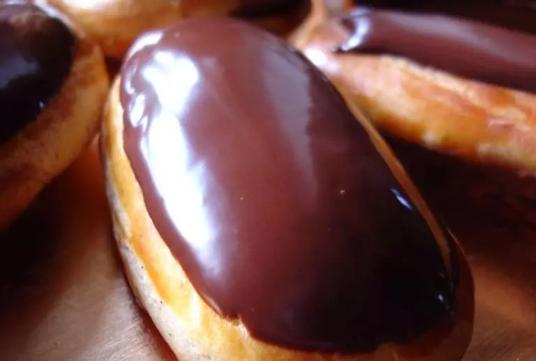 chocolate glaze