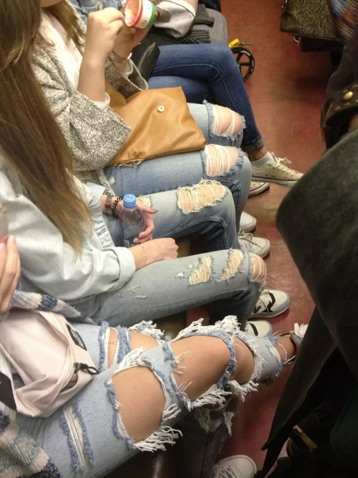 Ang labing labi ka us aka mga pasahero sa Moscow Metro