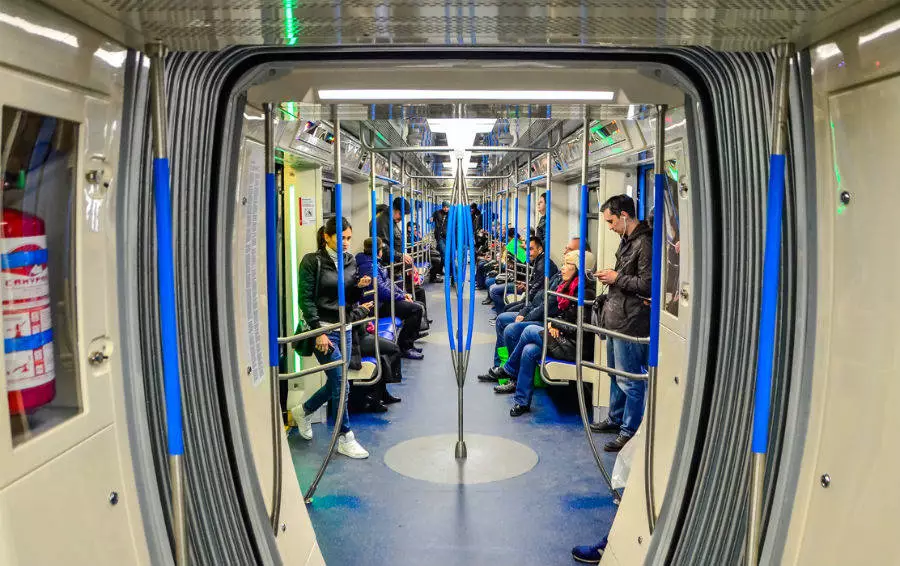 BÍ MẬT METRO.