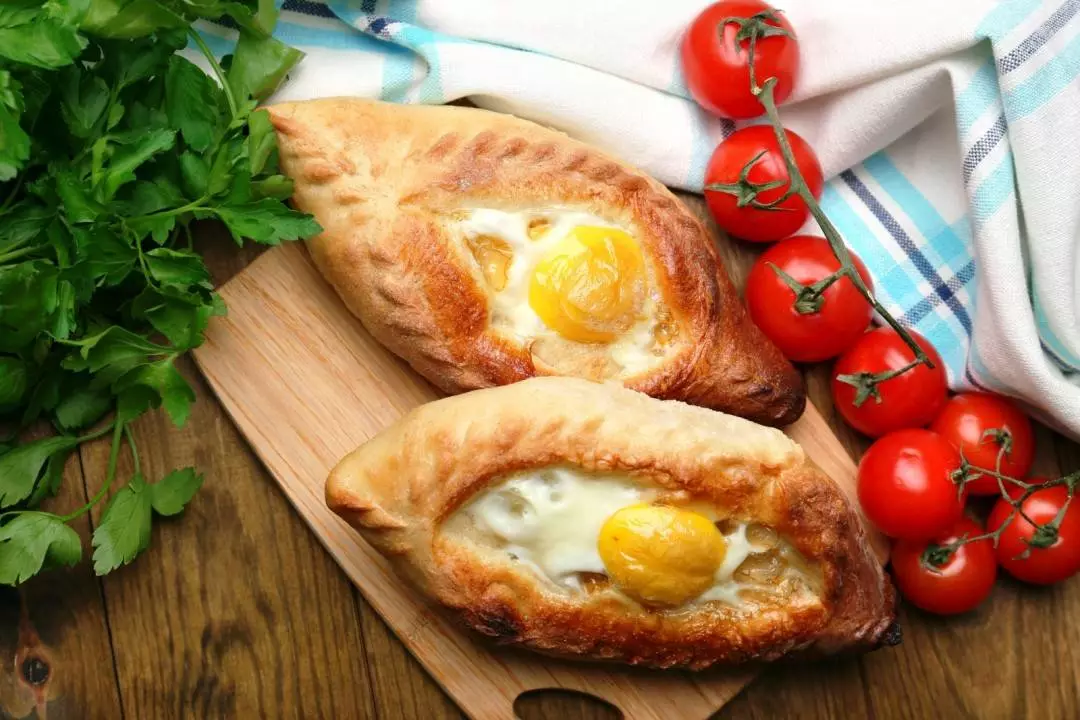 5-nji surat - Tiz kömekçi enjamda 5 sany ýakymly reseptlere çörek bişirmek