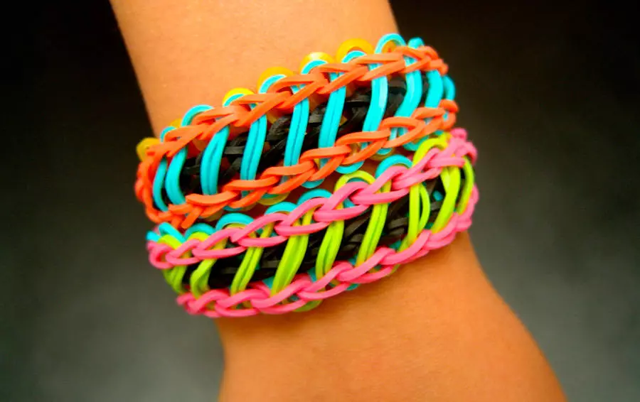 Bracelets brained