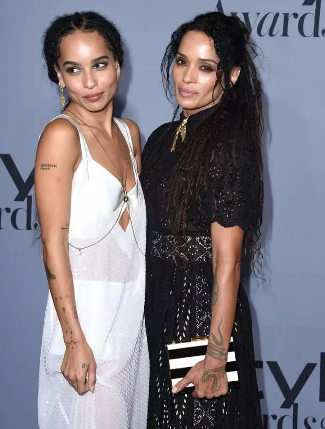 Zoe kravitz ئانا بىلەن