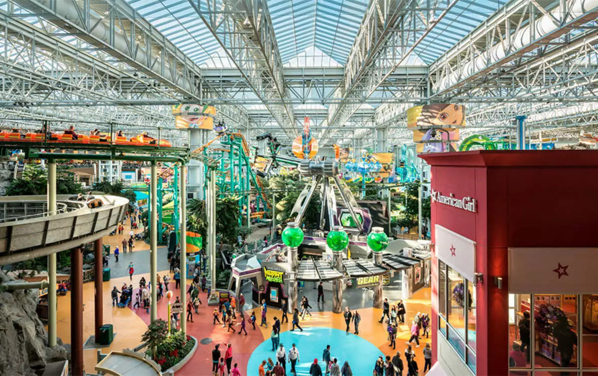 Mall of America.