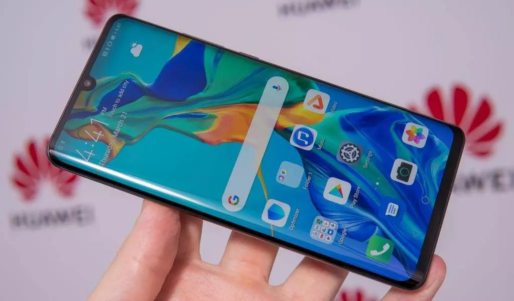 Layar Huawei P30 Pro