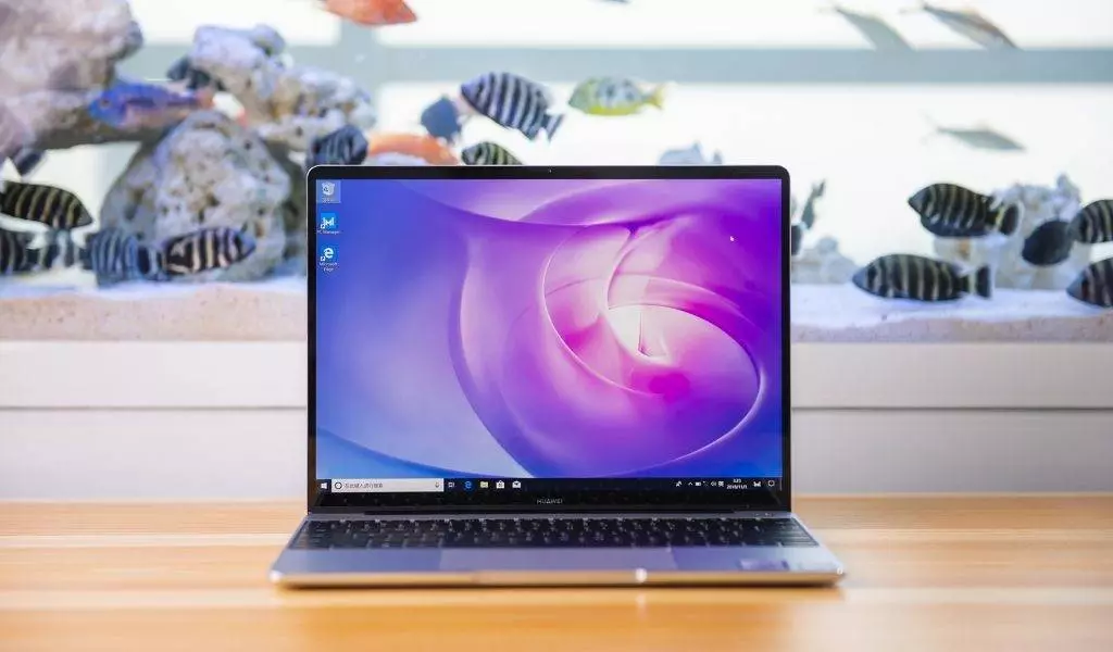 Huawei Matebook 13 ။