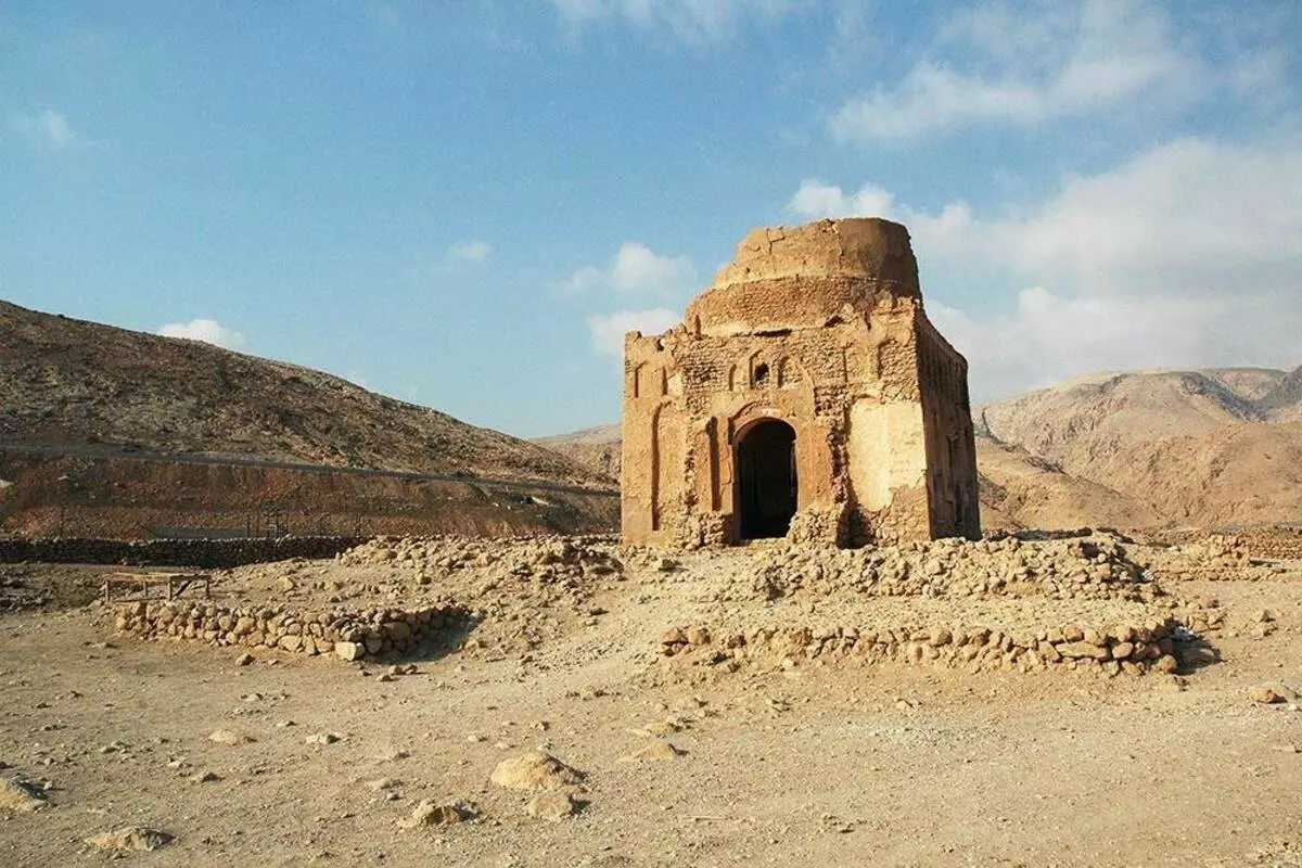 Madina Az-Zahra.