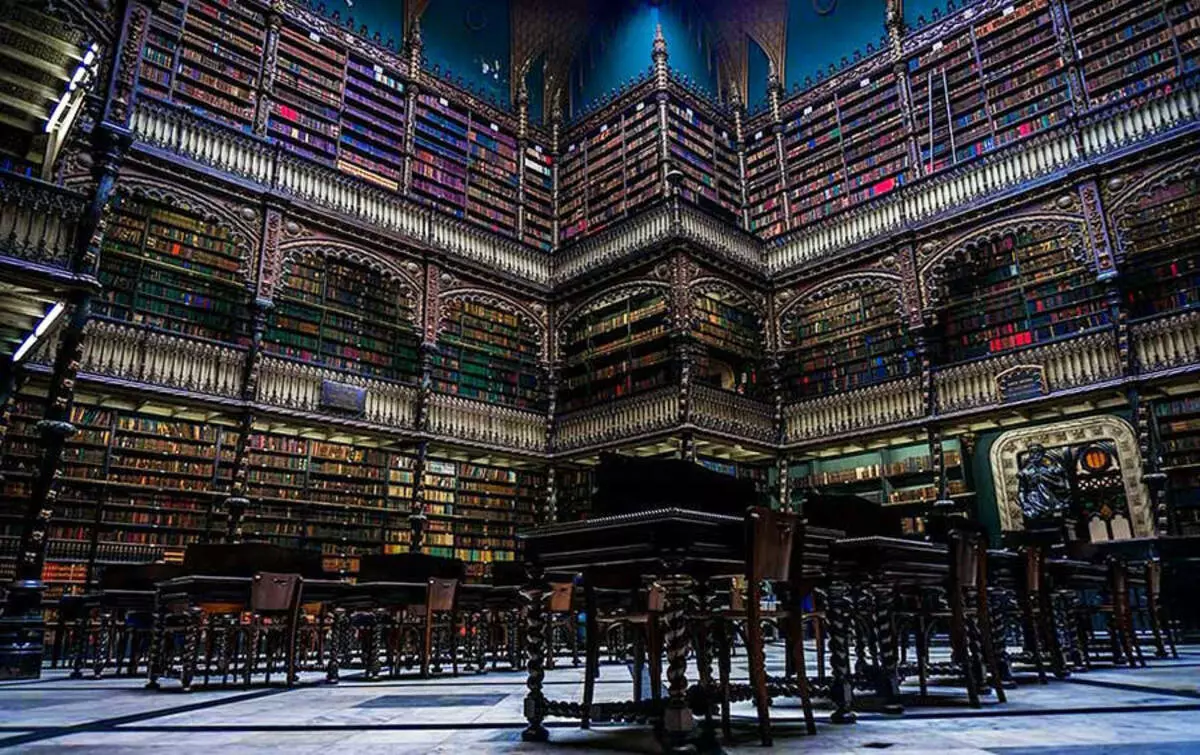 Biblioteca Reial portuguesa