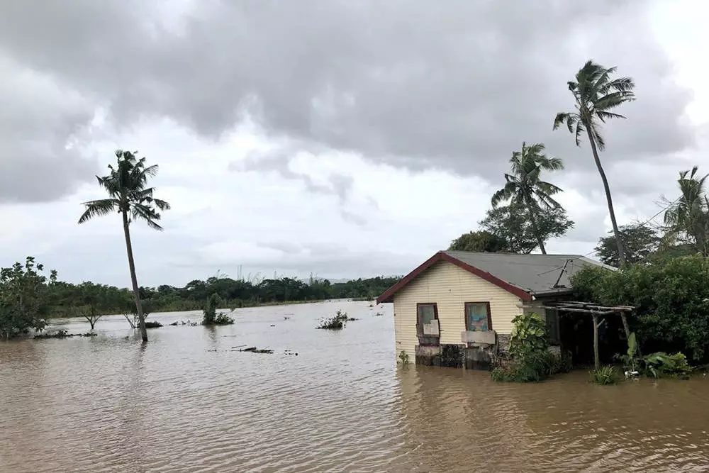 Ураган Josie Fiji.