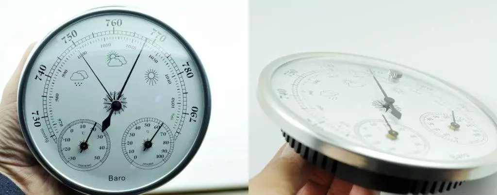 Analog barometer with thermometer