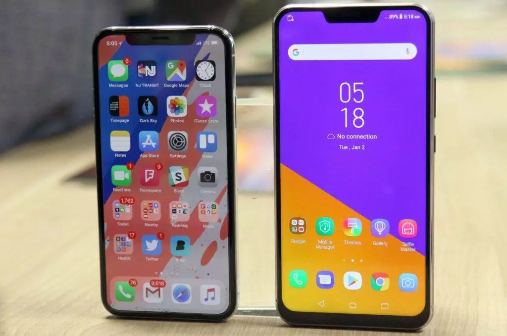 Asus Zenfone 5 samanborið við iPhone X