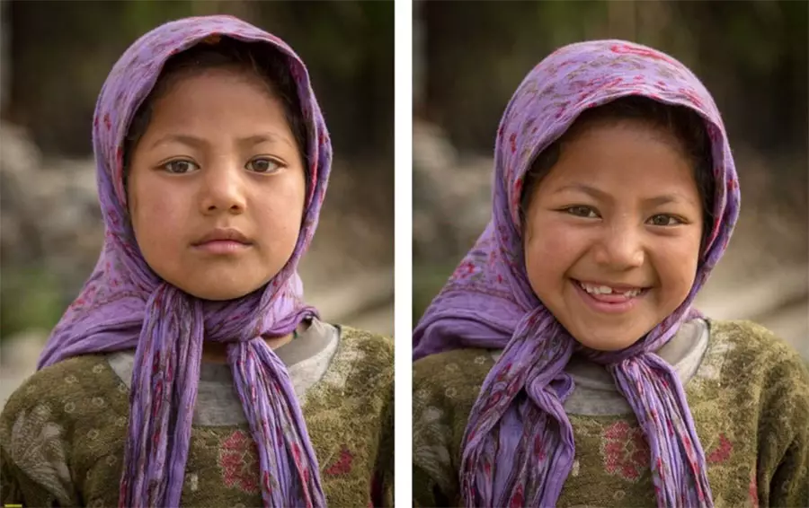 Le photographe a demandé aux gens de sourire