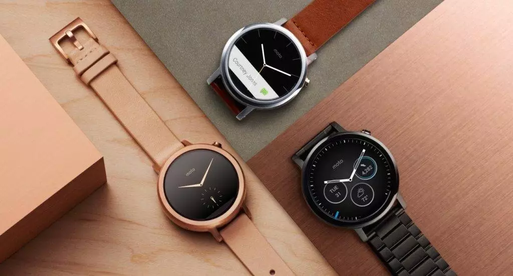 Moto 360 V2。