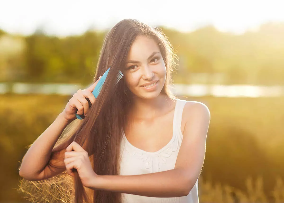 Kuva 2 - Upea hairstyle folk korjaustoimenpiteet hiusten kauneuteen