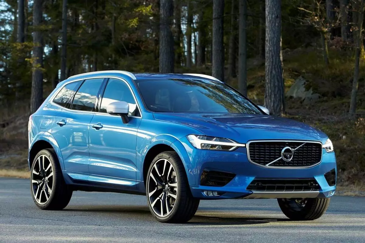 VOLVO XC60.