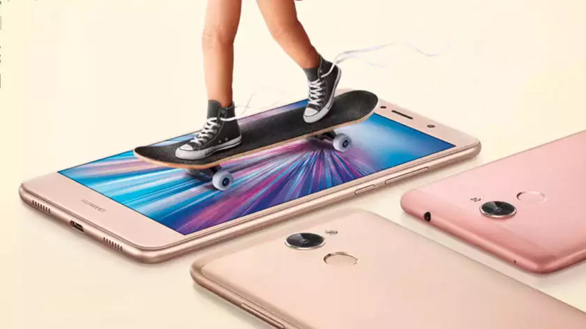 Huawei wydał 7 plus z ciekawą ceną