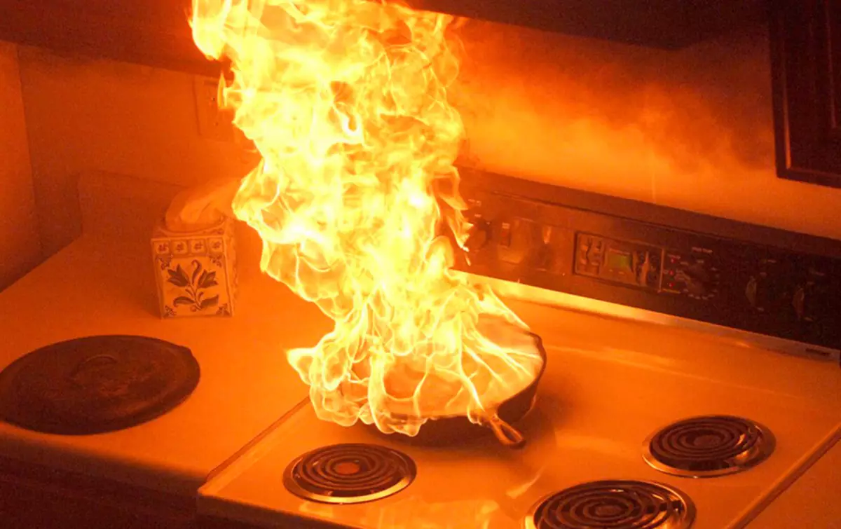 9 habits because of which your stove will not live long