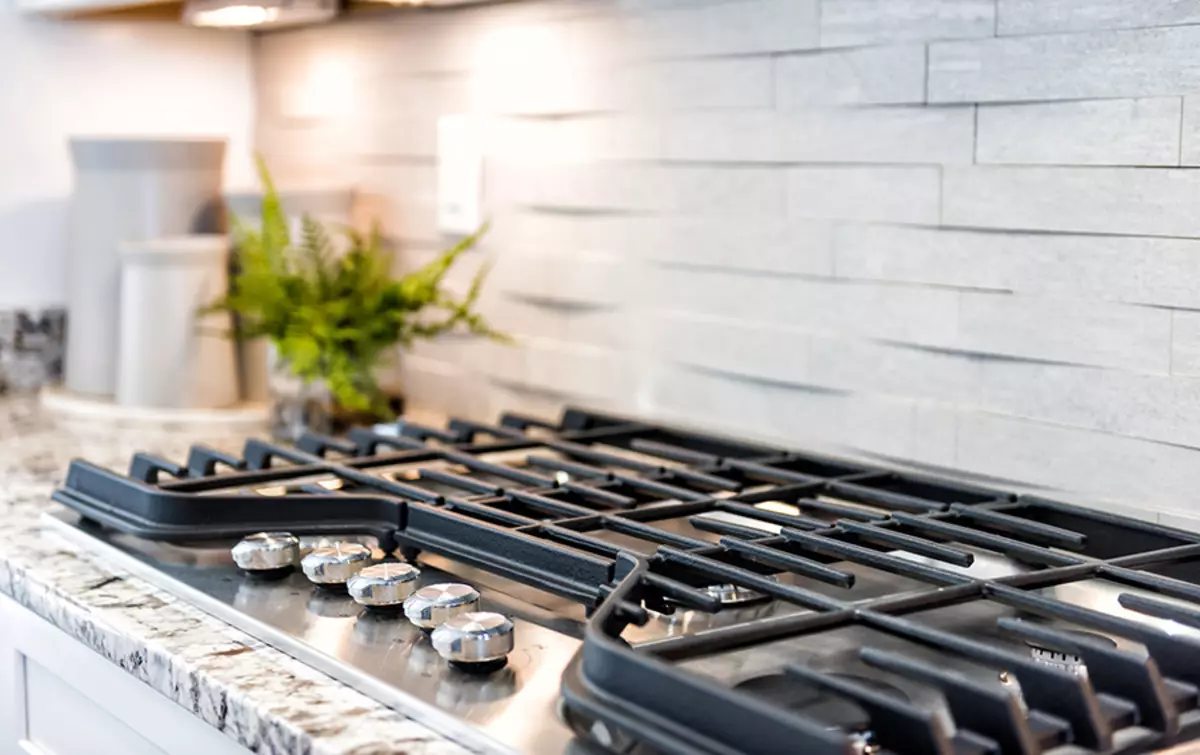 9 habits because of which your stove will not live long