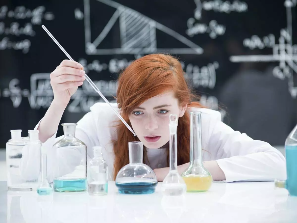 Photo 3 - how to distinguish methyl alcohol from ethyl