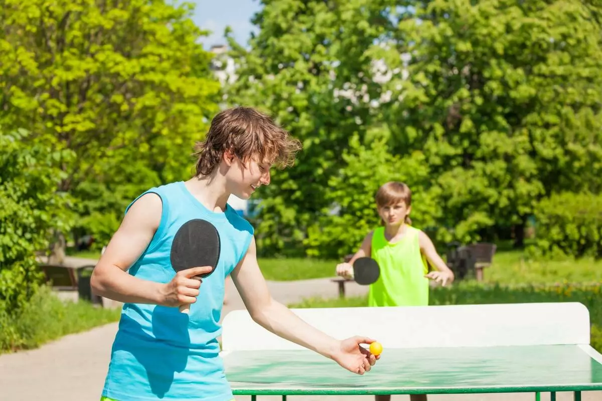 Fotoğraf 2 - Bir tablet tenis raketi nasıl seçilir