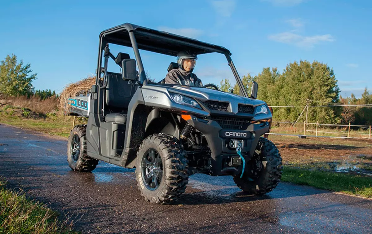 I-quad bikes zokuzingela nokuloba