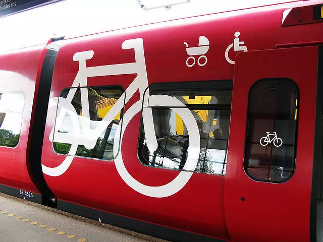 É possível participar da moto no metrô