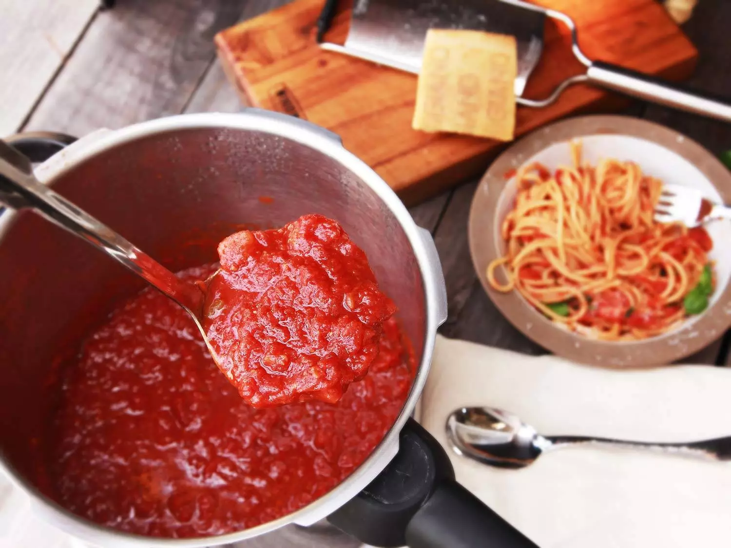 Tomate pasta saltsa