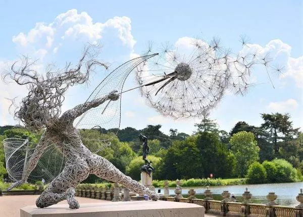 Steel Wire Fairy Sculpture, Yhdistynyt kuningaskunta